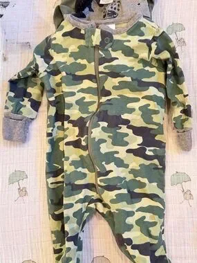 Gerber | One Pieces | 53 3 Pc Bundle Gerber Gray And Green Tiger Ear ...